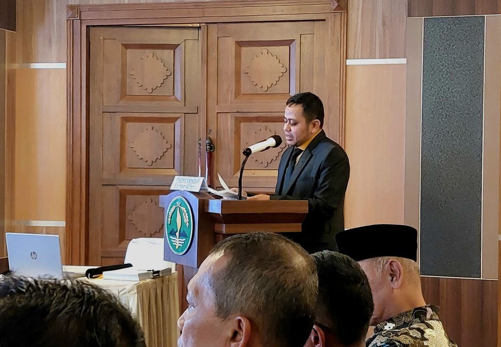 Salman Alfarisi Raih Gelar Doktor Ilmu Sosial Pascasarjana Unpas